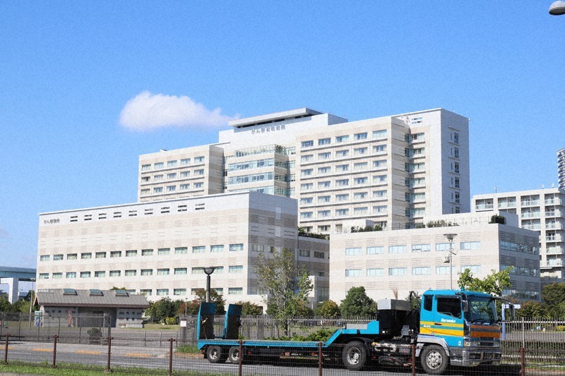 No. of outpatients at Tokyo cancer hospital drops by almost half amid ...