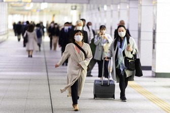 EXPLAINER: What does Japan's virus state of emergency mean? - The Mainichi