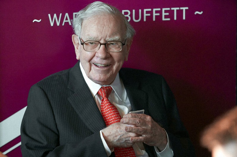 Warren Buffett warns investors not to gamble on stocks - The Mainichi
