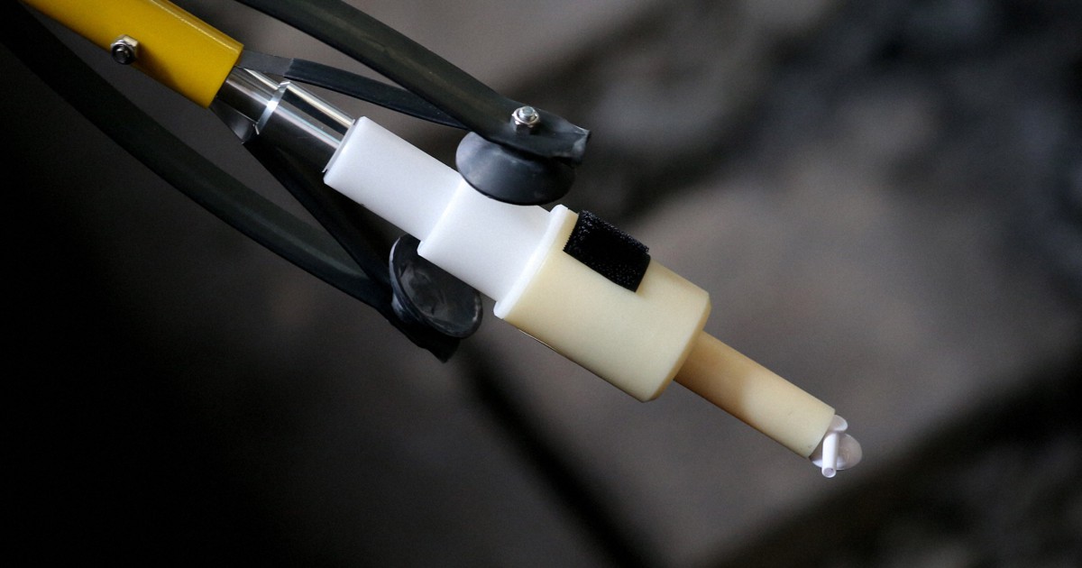 In Photos: JR West creates versatile grabbing arm to quickly retrieve ...