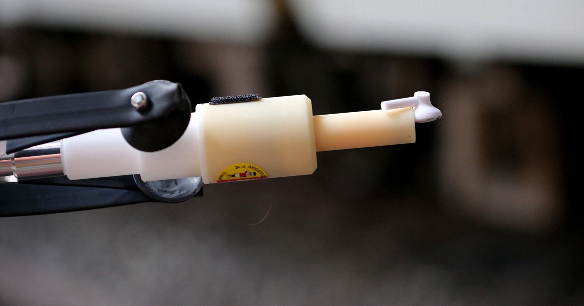 In Photos: JR West creates versatile grabbing arm to quickly retrieve ...