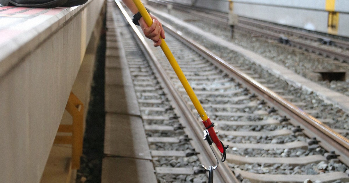 In Photos: JR West creates versatile grabbing arm to quickly retrieve ...