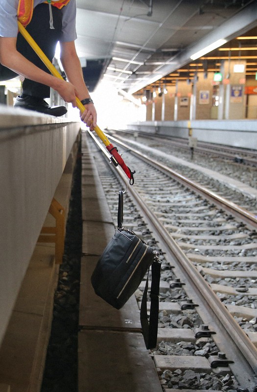 In Photos: JR West creates versatile grabbing arm to quickly retrieve ...