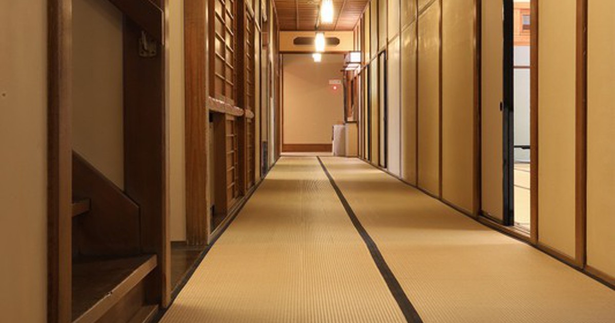 Retro Japan in Photos: Former traditional eatery in Akita Pref. still ...