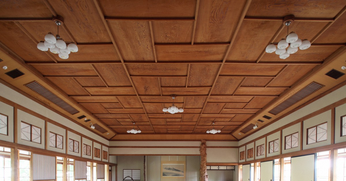 Retro Japan: Luxurious former restaurant in Akita Pref. still elegant ...