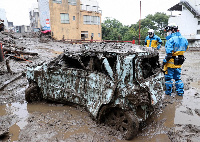 Fears for safety of people missing in central Japan mudslide as search ...