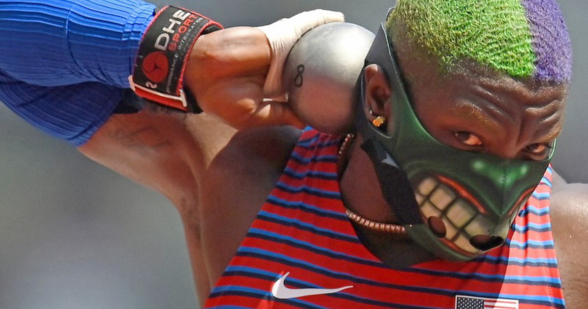 In Photos: Athletes' colorful and elegant costumes turn heads at Tokyo ...