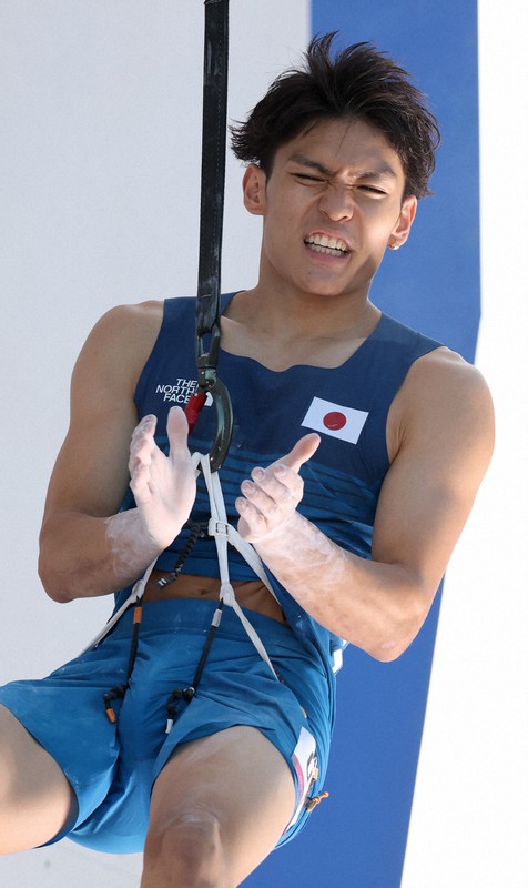 楢崎智亜は4位 スポーツクライミング決勝 [写真特集1/17] | 毎日新聞