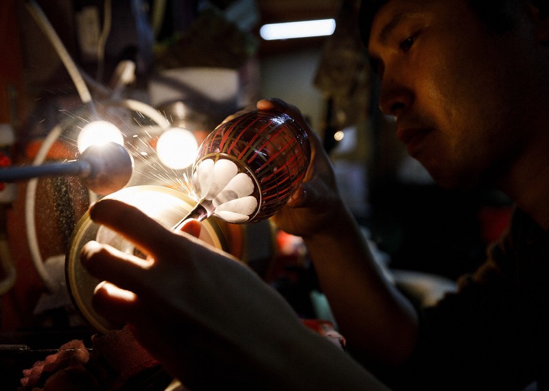 In Photos: Tokyo Edo Kiriko cut glass shop brings out the sparkle - The ...