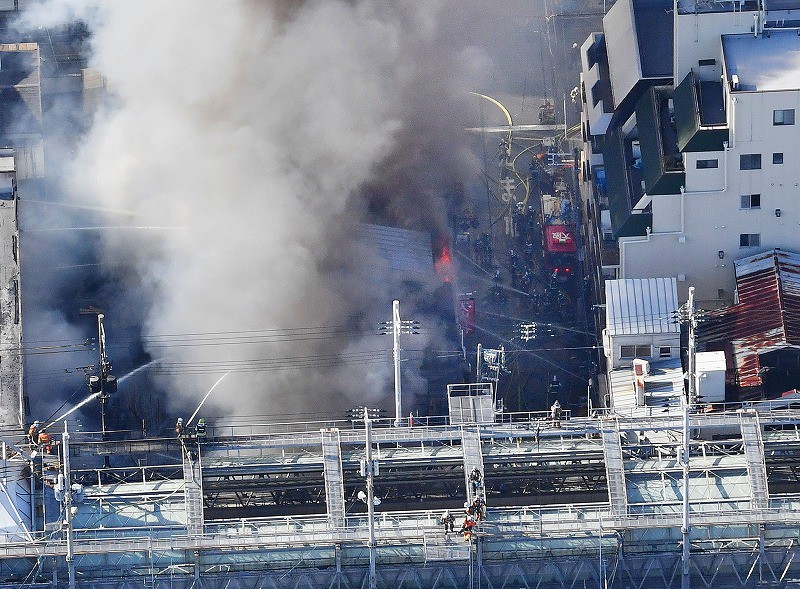 In Photos: Fire engulfs downtown Osaka shopping street - The Mainichi