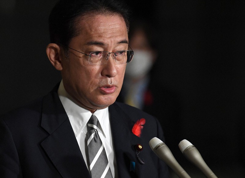 Japan PM Kishida taking letter from bureaucrat's widow seeking scandal ...