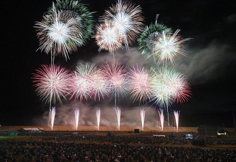 Dazzling fireworks competition in disaster-hit northeast Japan attracts ...