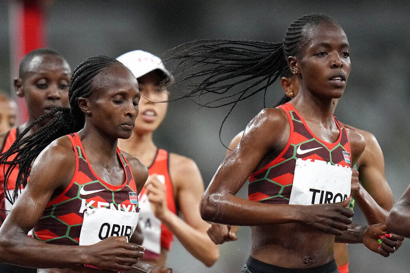 Kenyan runner Agnes Tirop found dead, police hunt husband - The Mainichi