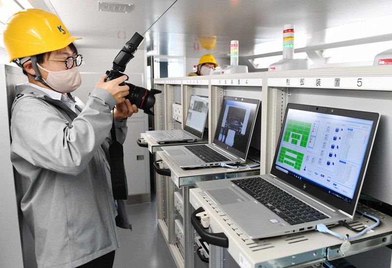 In Photos: JR West to roll out Japan's 1st AI inspection train on ...