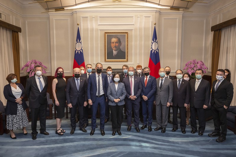 EU delegation meets Taiwan president on first official trip - The Mainichi