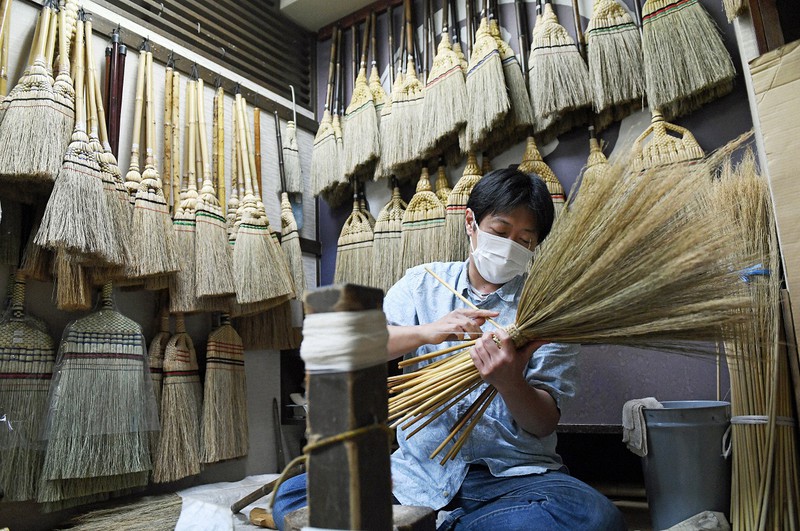 In Photos: Traditional Tokyo broom shop proving it can handle modern ...