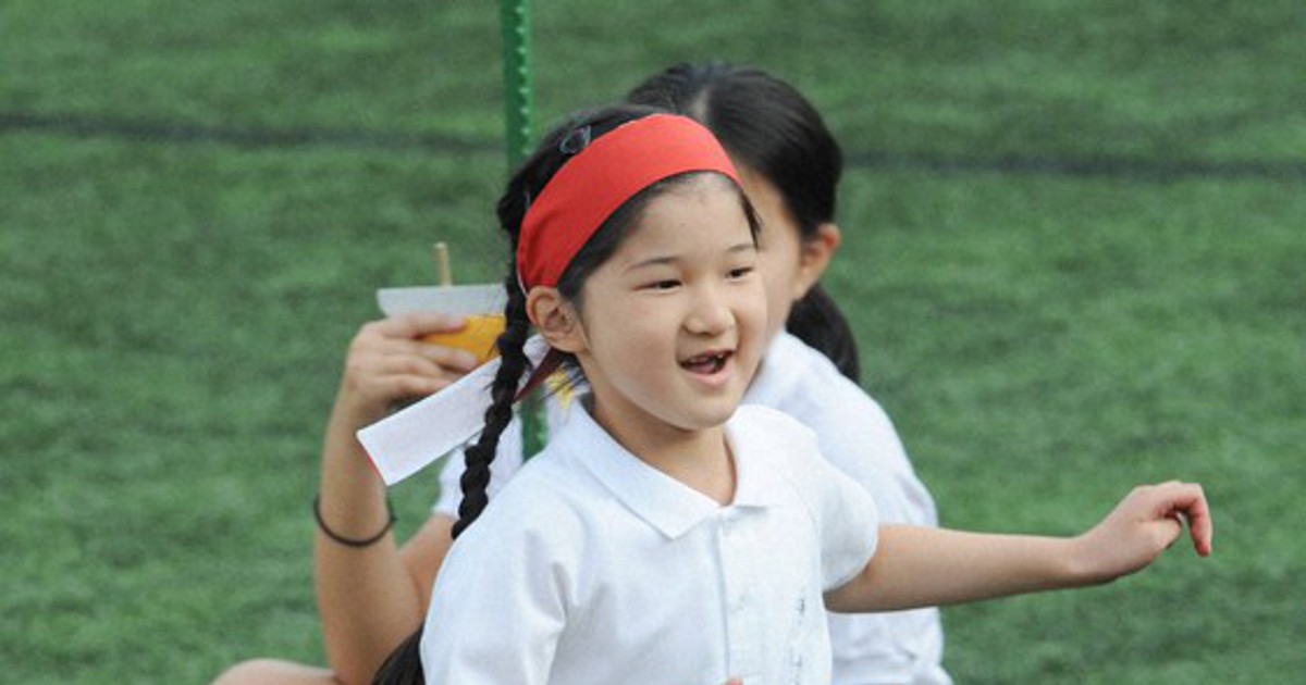 In Photos: Princess Aiko from her birth to 20th birthday - The Mainichi