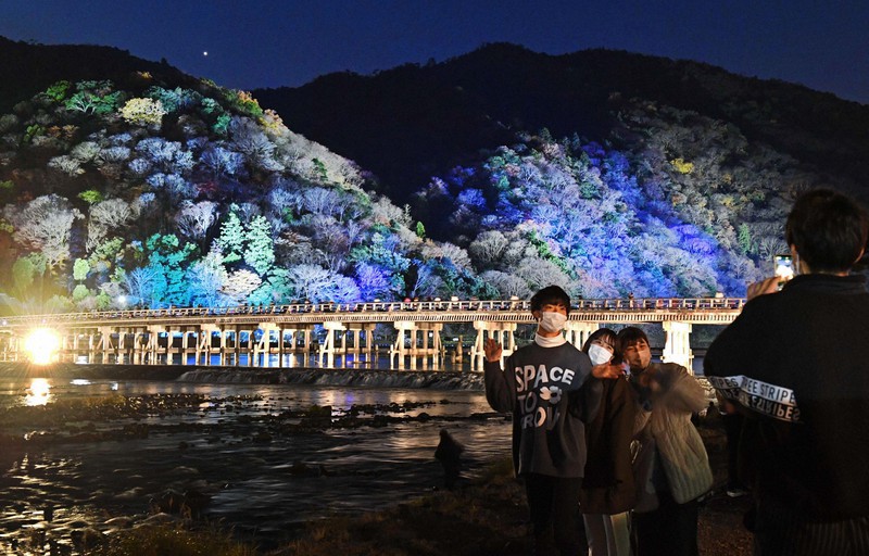 In Photos: Tourist attractions lit up in final Kyoto Arashiyama ...