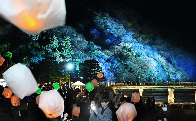 In Photos: Tourist attractions lit up in final Kyoto Arashiyama ...