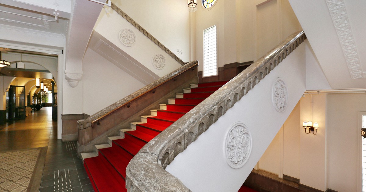 Retro Japan: Ex-military headquarters at Osaka Castle open as ...