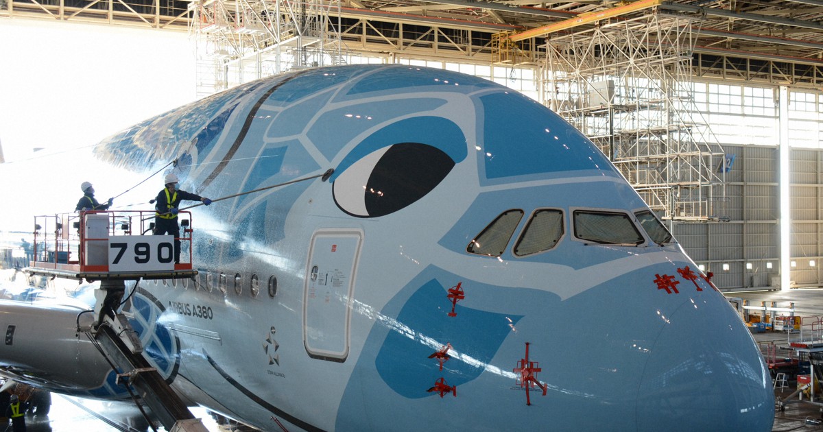 Turtle-themed A380 jet gets wash down ahead of New Year's Day sunrise ...