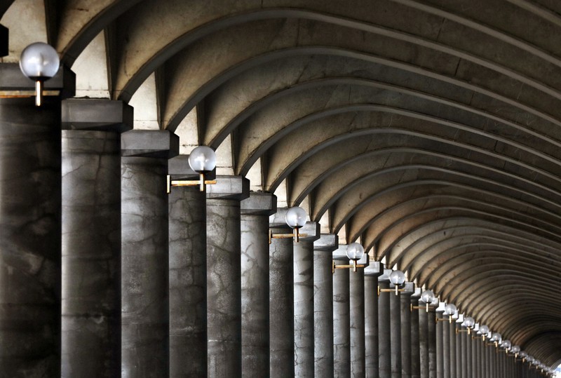 Retro Japan in Photos: Arched breakwater in Hokkaido, with a hint of ...
