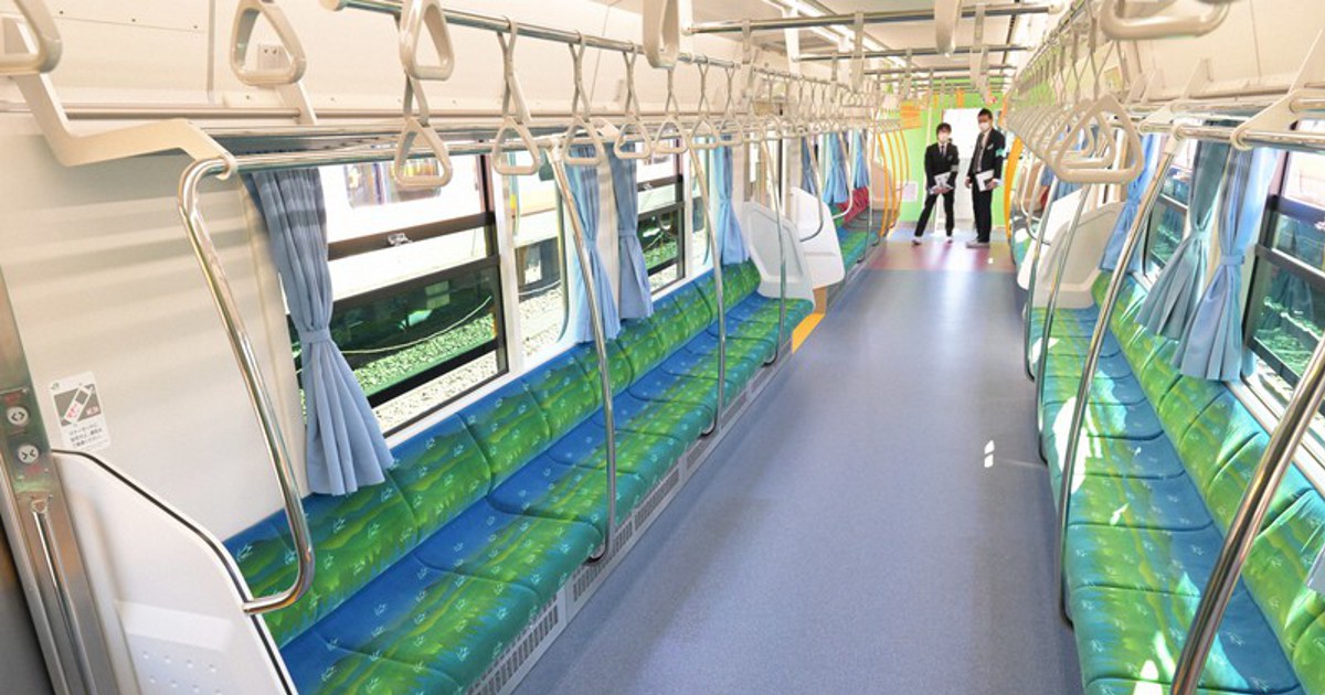 In Photos: Japan's 1st test train powered by fuel cell, rechargeable ...