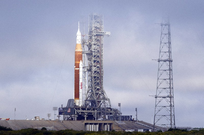 Dress rehearsal: NASA moon rocket's last test before launch - The Mainichi