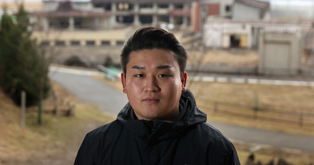 Young survivor of 3.11 tsunami recalls weight of 'miracle boy' media ...