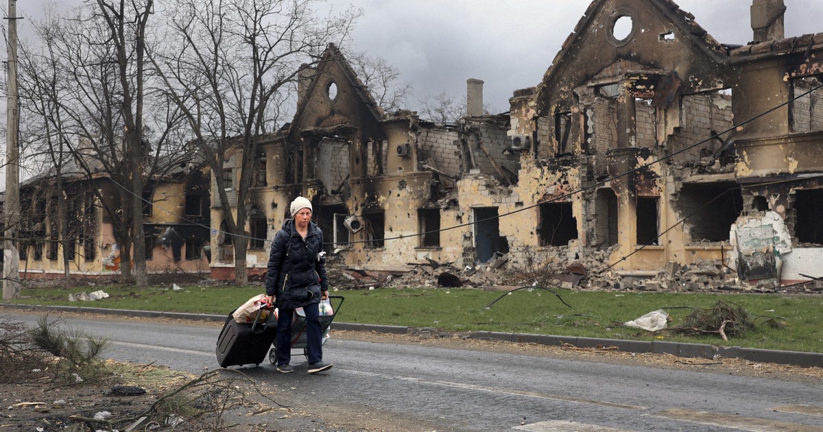 Mariupol mayor says siege has killed more than 10K civilians - The Mainichi