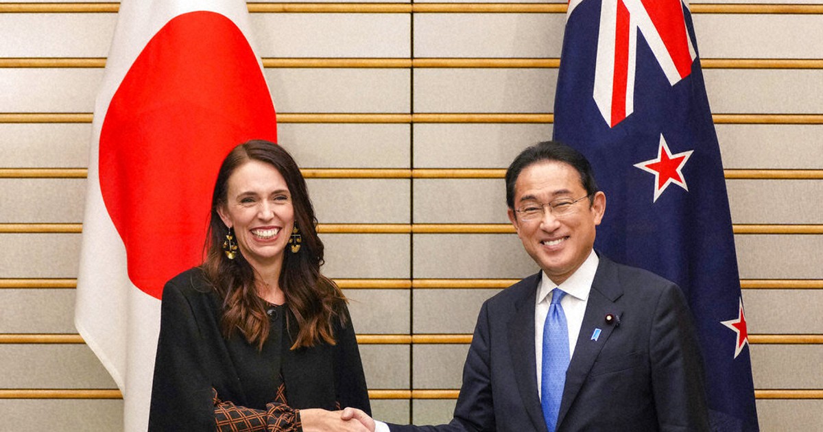 NZ, Japan boost security ties amid Russia, China concerns - The Mainichi