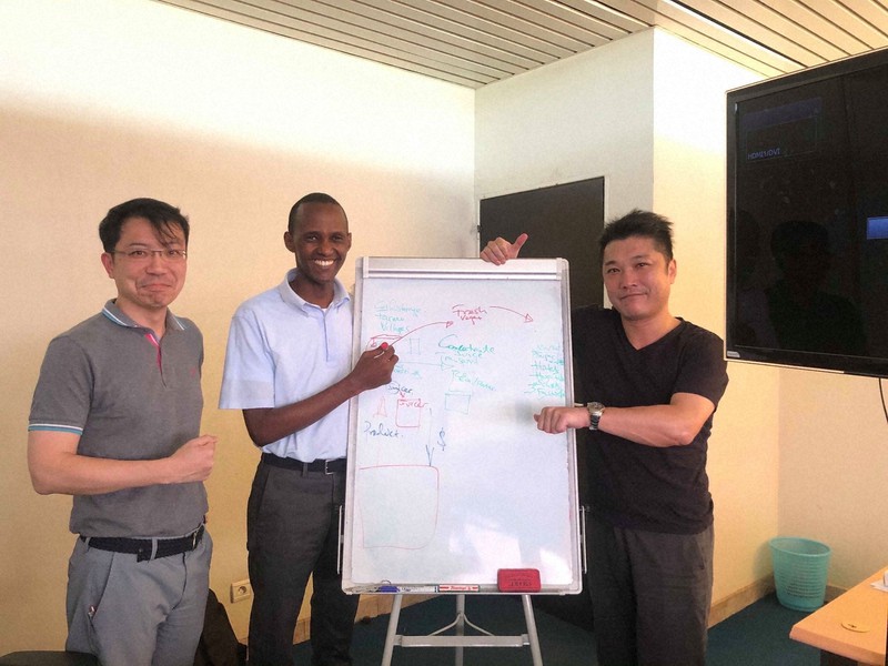 Japanese firm helps install solar powered reefer in Africa to solve ...