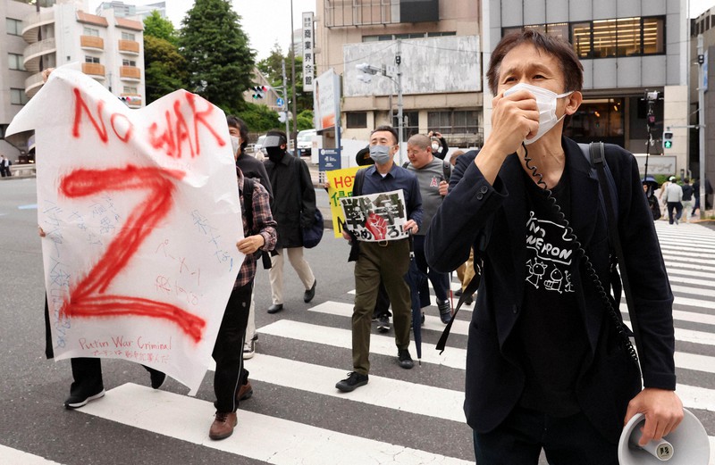 Protest rally held near Russian Embassy in Tokyo on day of Putin's ...