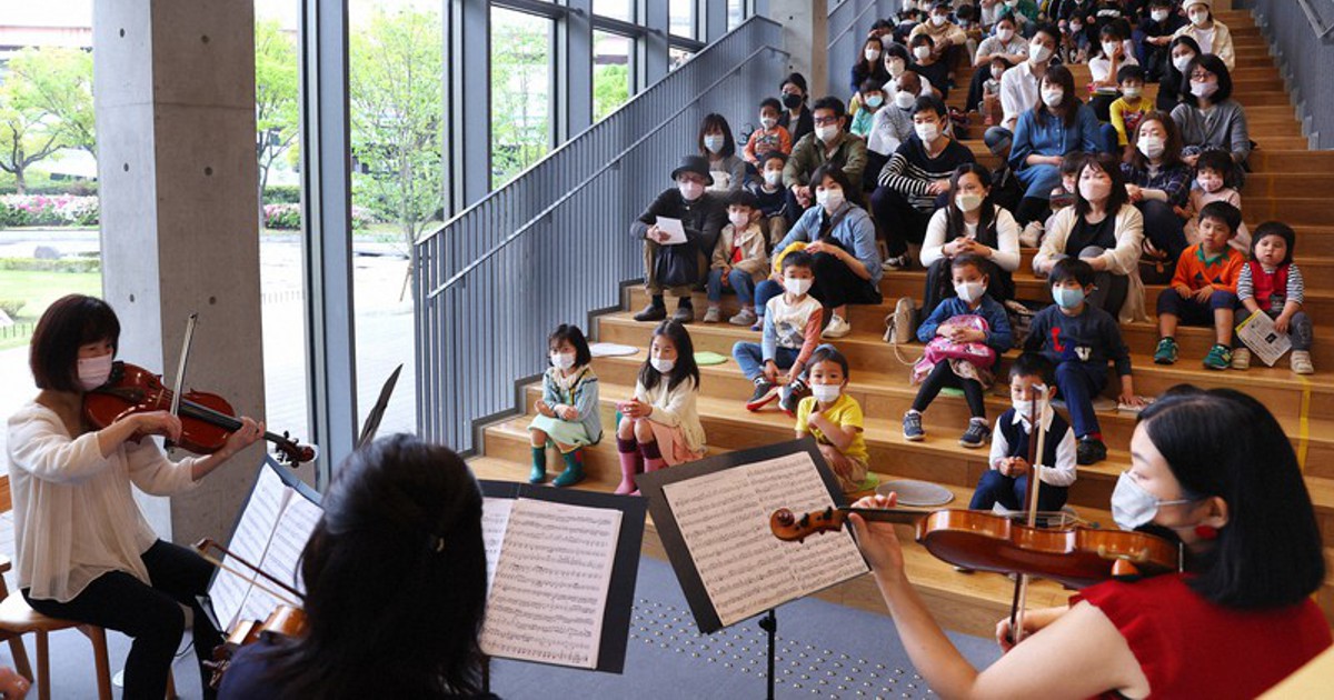 In Photos: Kobe's ‘Book Forest’ lets kids read titles anywhere - The ...