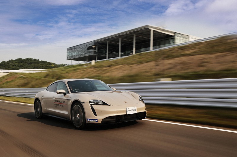 East Japan city lets 'hometown tax' donors experience driving Porsches ...