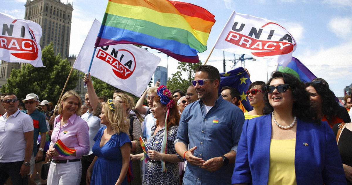 With war, Kyiv pride parade becomes a peace march in Warsaw - The Mainichi