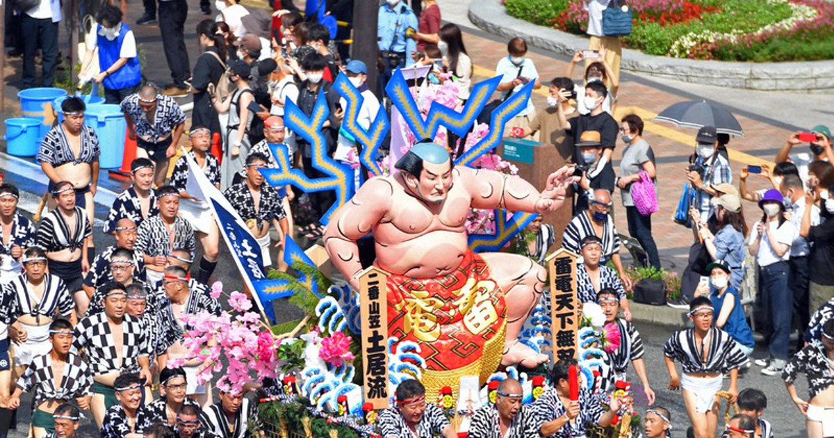In Photos: Brilliant floats make triumphant return to Hakata Gion ...