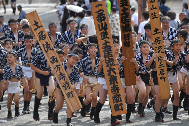 In Photos: Brilliant floats make triumphant return to Hakata Gion ...