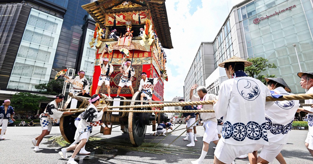 140,000 attend elaborate 'yamahoko' float parade held in Kyoto for 1st ...