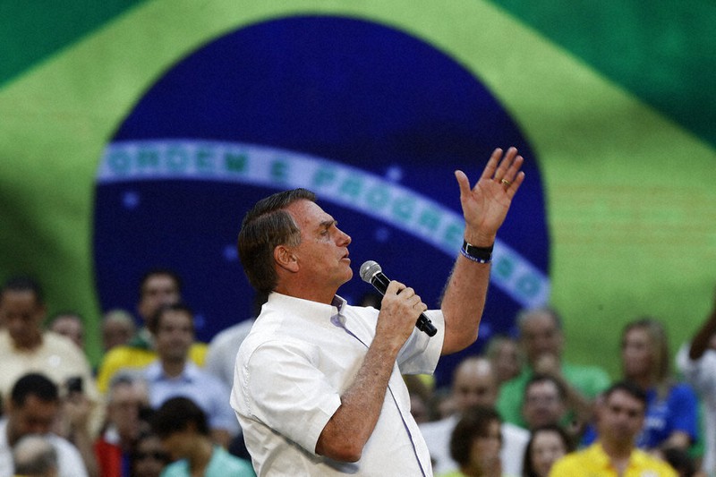 Bolsonaro kicks off presidential bid at party convention in Brazil ...