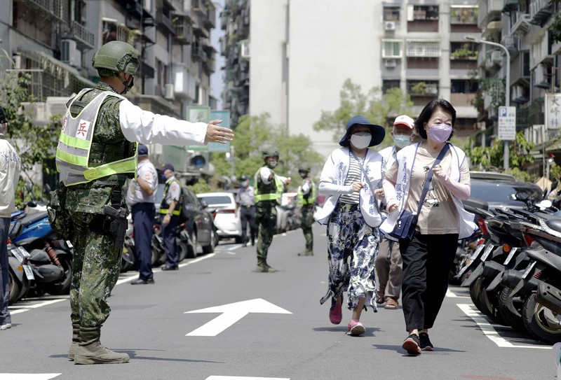 Taiwan holds drills amid Pelosi visit concern, China tension - The Mainichi