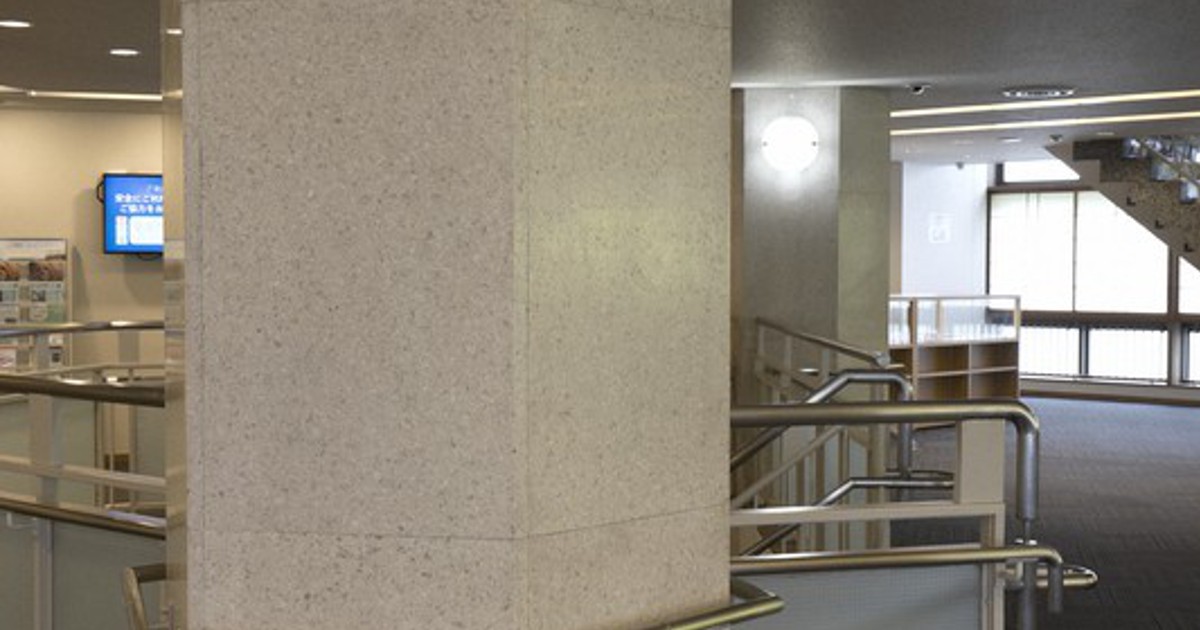 Retro Japan in Photos: Triangular library & museum in Tokyo a polygon ...