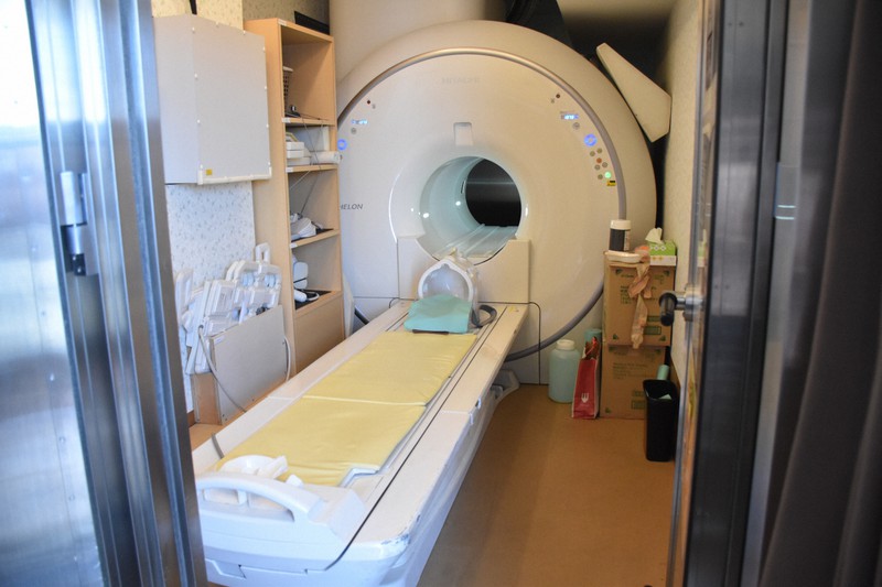 Brain checkup vehicle offers scans for truckers, others at gas stations ...