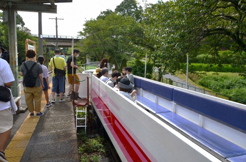 Sightseeing train fueled by ramen soup, cooking oil steams ahead in ...