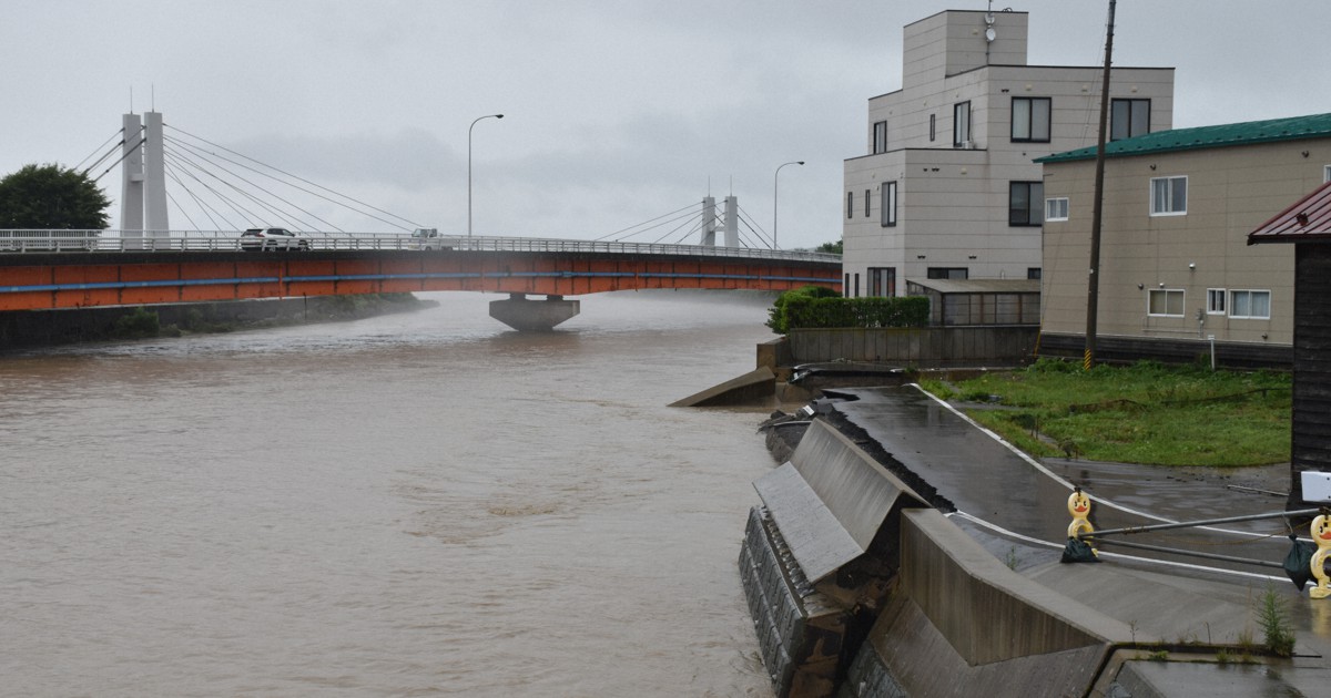 9 rivers overflow banks as heavy rain strikes north Japan - The Mainichi