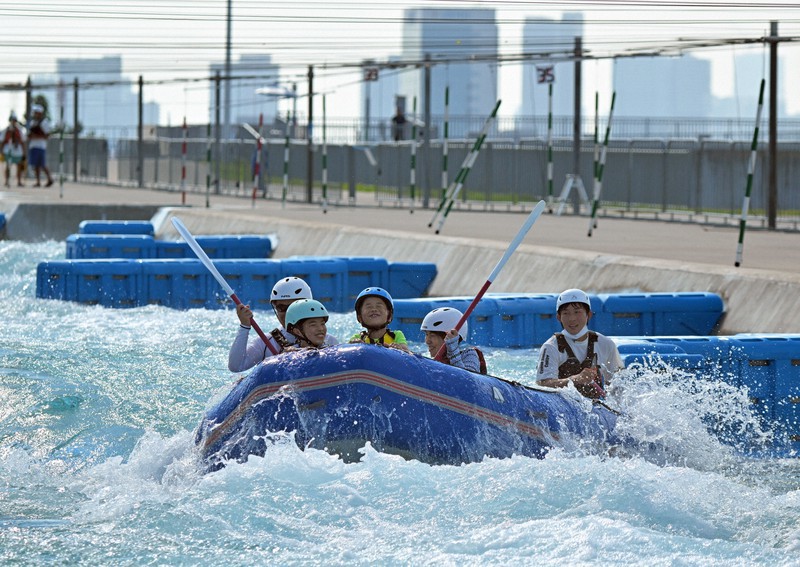 In Photos: Visitors get chance to rule the rapids at Tokyo Olympic ...