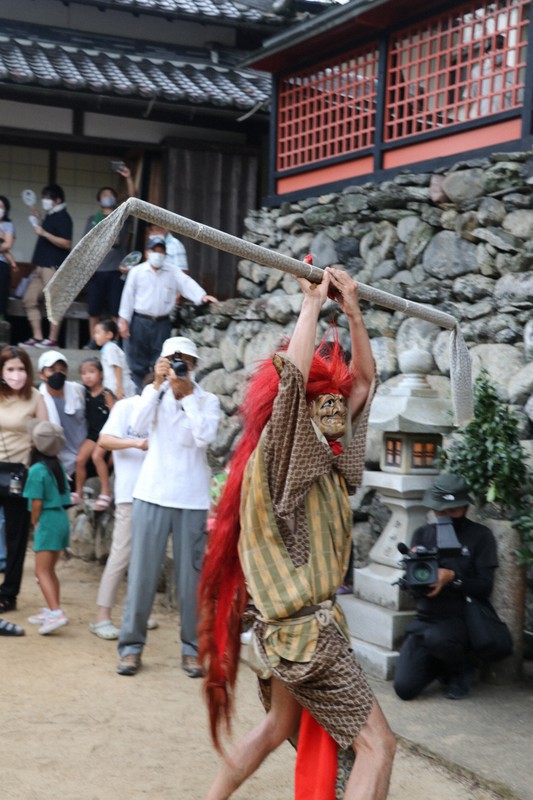 In Photos: 'Ogre' attracts spectators, scares children at Japan shrine ...