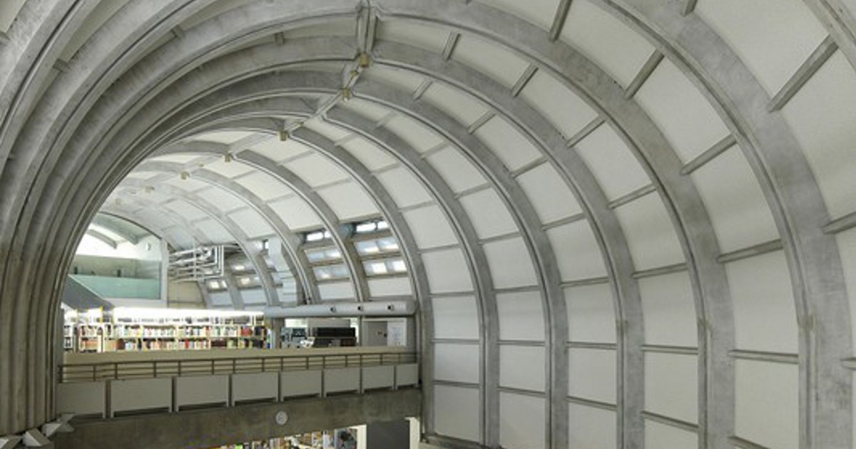 Retro Japan in Photos: Kitakyushu library complex boasts inside ...