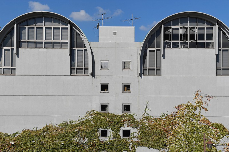 Retro Japan in Photos: Kitakyushu library complex boasts inside ...