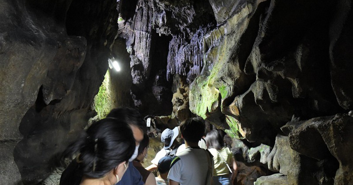 In Photos: Visitors chill out in southwest Japan limestone cave - The ...